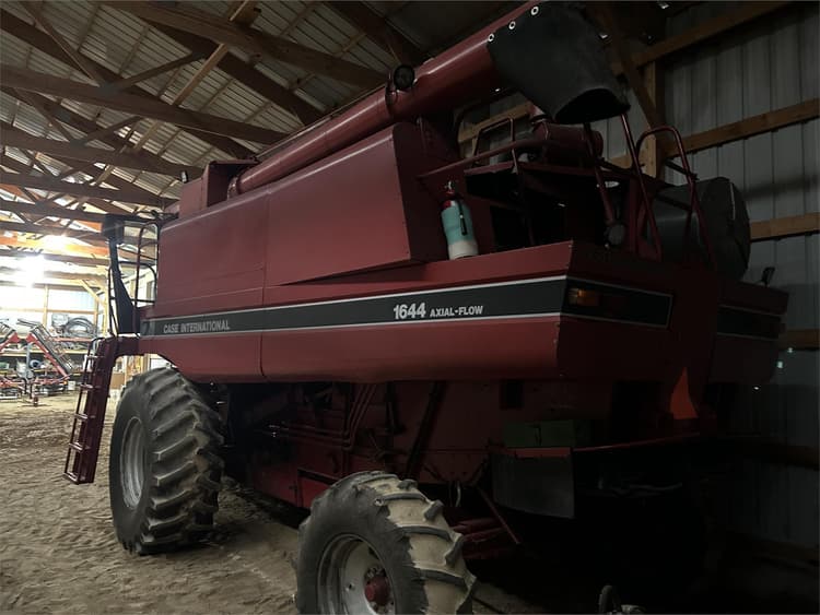 Case IH 1644 Combines Other for Sale | Tractor Zoom