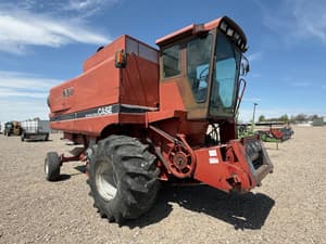 SOLD - Case IH 1660 Lot No. 69315 Combines with 5,453 Hrs | Tractor Zoom