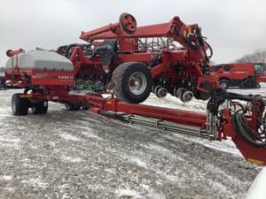 SOLD - Case IH 2140 Stock No. 186228 Planting with 31 Rows | Tractor Zoom