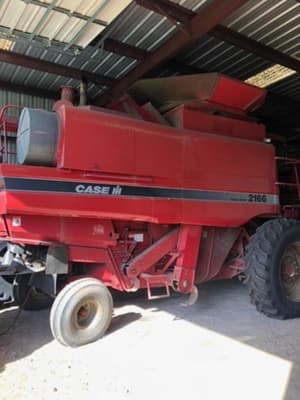 SOLD - Case IH 2166 Combine Combines with 4,235 Hrs | Tractor Zoom