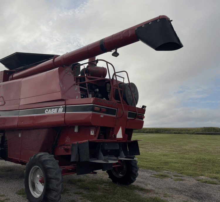 Case IH 2188 Combines Class 5 for Sale | Tractor Zoom