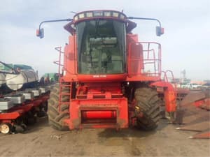 SOLD - Case IH 2366 Lot No. 2297 Combines with 7,180 Hrs | Tractor Zoom