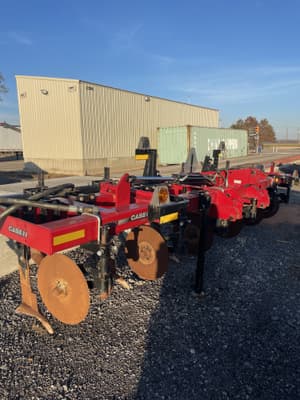 SOLD - Case IH 2500 Stock No. 91915 Tillage with 6 Shanks | Tractor Zoom