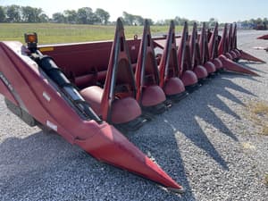 SOLD - Case IH 2612 Stock No. 215062 Harvesting with 12 Rows | Tractor Zoom