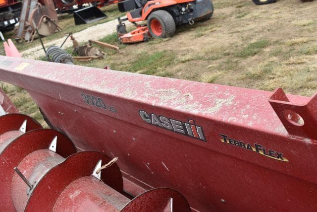 Case IH 3020 Harvesting Headers - Platform for Sale | Tractor Zoom