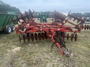 SOLD - Case IH 3800 Hydraulic fold disc, pull type Tillage with --- In ...