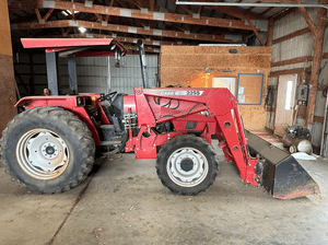 SOLD - Case IH 4240 Tractors with 2,333 Hrs | Tractor Zoom