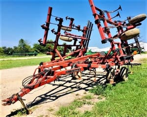 SOLD - Case IH 4300 Stock No. 33811 Tillage with 26 ft | Tractor Zoom