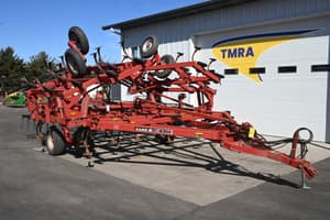 SOLD - Case IH 4300 Lot No. 21 Tillage with 25 ft | Tractor Zoom