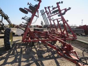 SOLD - Case IH 4300 Lot No. 520 Tillage with 31 ft | Tractor Zoom