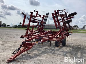 SOLD - Case IH 4300 Tillage with 26 ft | Tractor Zoom