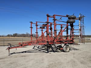 SOLD - Case IH 4300 Tillage with 31 ft | Tractor Zoom