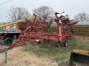 SOLD - Case IH 4800 Lot No. 48 Tillage with 27 ft | Tractor Zoom