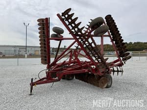 SOLD - Case IH 490 Lot No. 2027 Tillage with 30 ft | Tractor Zoom