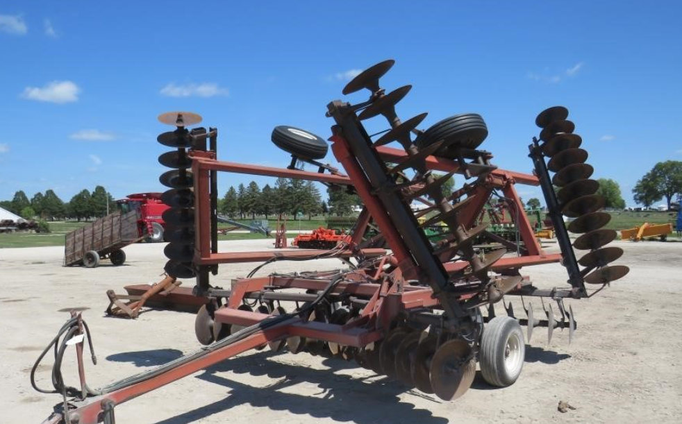 SOLD - Case IH 496 Tillage with --- In | Tractor Zoom