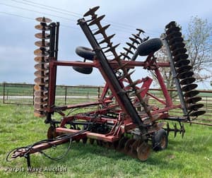 SOLD - Case IH 496 off-set disk Tillage with 32 ft | Tractor Zoom