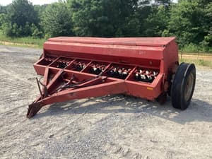 SOLD - Case IH 5300 Lot No. 2511 Planting with 7 In | Tractor Zoom