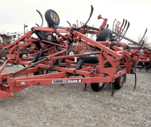 SOLD - Case IH 5800 Tillage with 27 ft | Tractor Zoom
