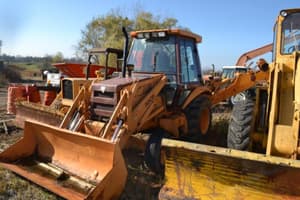 SOLD - Case IH 580K Loader Backhoe Construction with 4,912 Hrs ...