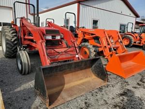 SOLD - Case IH 595 Lot No. 5604 Tractors with 321 Hrs | Tractor Zoom