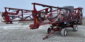 Case IH 610 Lot No. DW2457 Chemical Applicators For Sale with 2,000 Gal ...