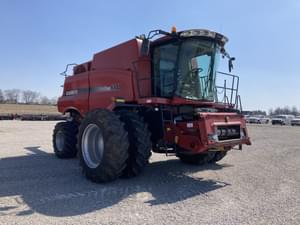 SOLD - Case IH 6140 Stock No. 10403A Combines with 3,235 Hrs | Tractor Zoom