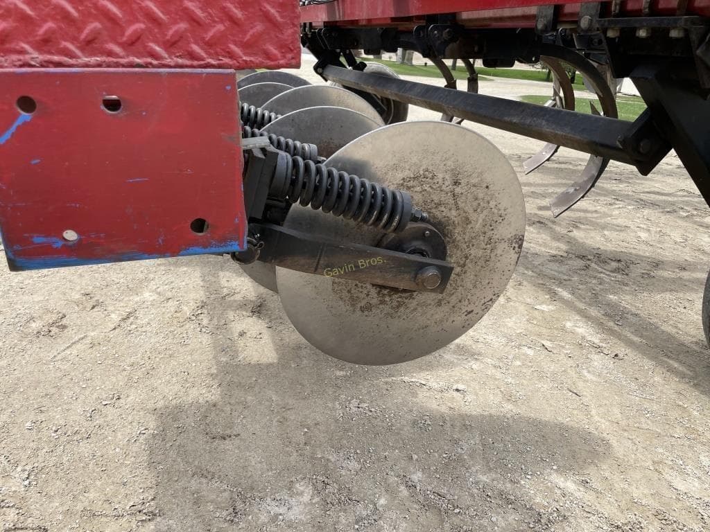 Case IH 6750 Tillage Chisel Plows for Sale | Tractor Zoom