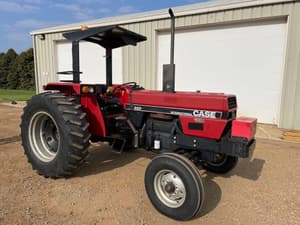 SOLD - Case IH 685 Diesel Tractor Tractors with 3,000 Hrs | Tractor Zoom