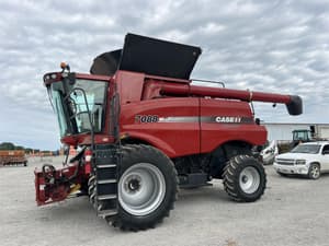 SOLD - Case IH 7088 Combines with 2,399 Hrs | Tractor Zoom