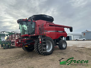 SOLD - Case IH 7120 Lot No. 53 Combines with 1,974 Hrs | Tractor Zoom