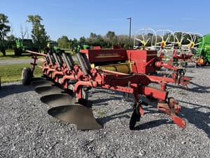 SOLD - Case IH 720 Stock No. 567110 Tillage with 5 Bottoms | Tractor Zoom