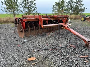 Case IH 770 Lot No. 1018 Tillage For Sale with 10 ft | Tractor Zoom