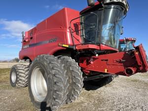 SOLD - 2015 Case IH 8240 Stock No. 215635 Combines with 3,073 Hrs ...