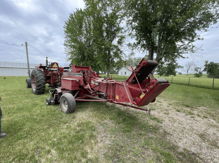 Case IH 8530 Hay and Forage Balers - Square for Sale | Tractor Zoom