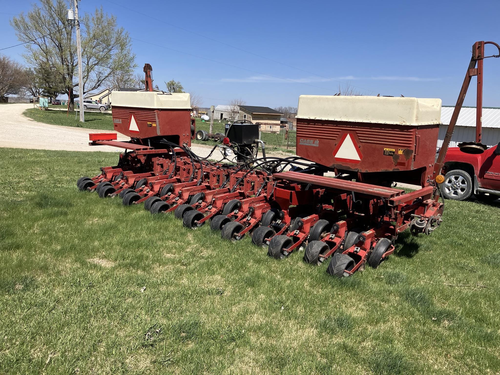 Sherwood Auction Service LLC in Michigan | Tractor Zoom