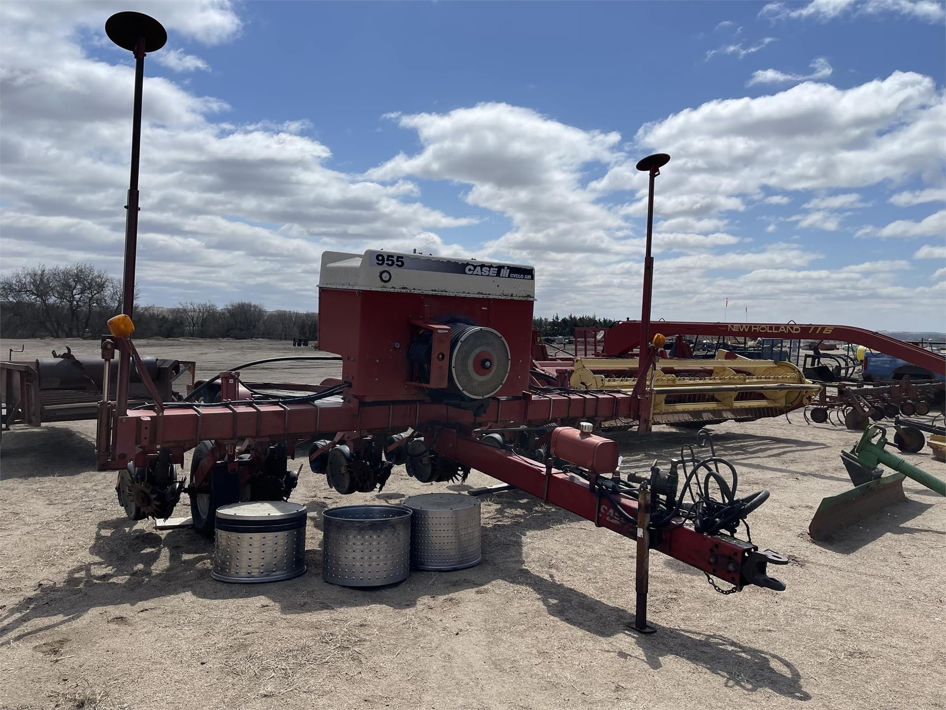 Case IH 955 Cyclo Air Planting Planters for Sale | Tractor Zoom