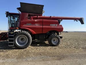 SOLD - 2019 Case IH 7250 Lot No. 11 Combines with 1,362 Hrs | Tractor Zoom