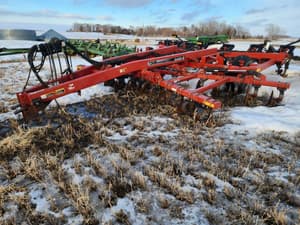 SOLD - Case IH Ecolo-Tigers 730B Disk ripper 17.5' Tillage with 17.5 ft ...