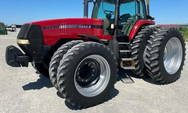SOLD - Case IH MX240 Lot No. c926880c-2256-11ed-8bec-0246304ce823 ...