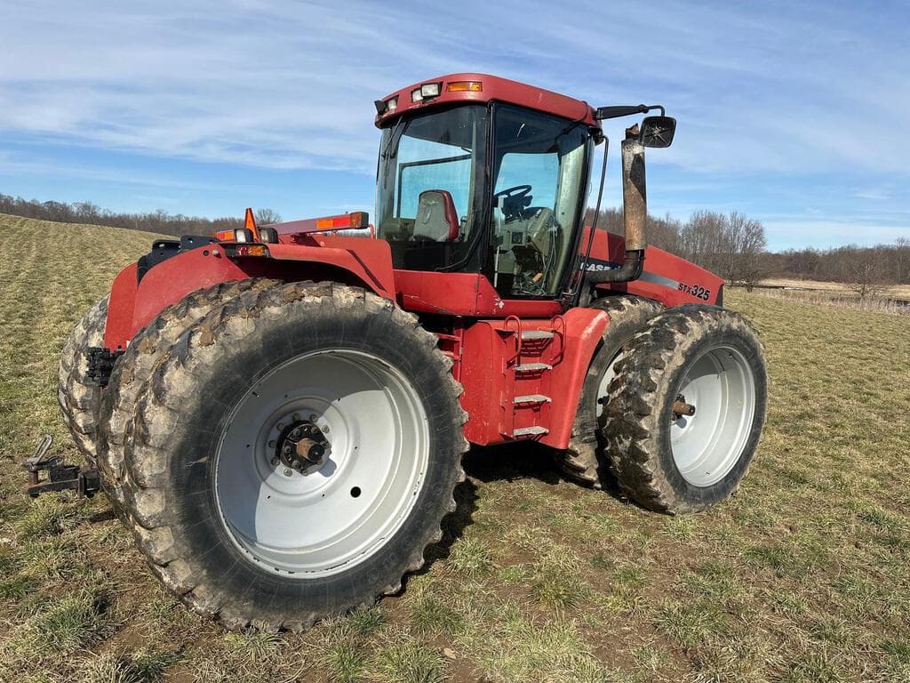 Tractor Zoom - 2011 Case IH STX325