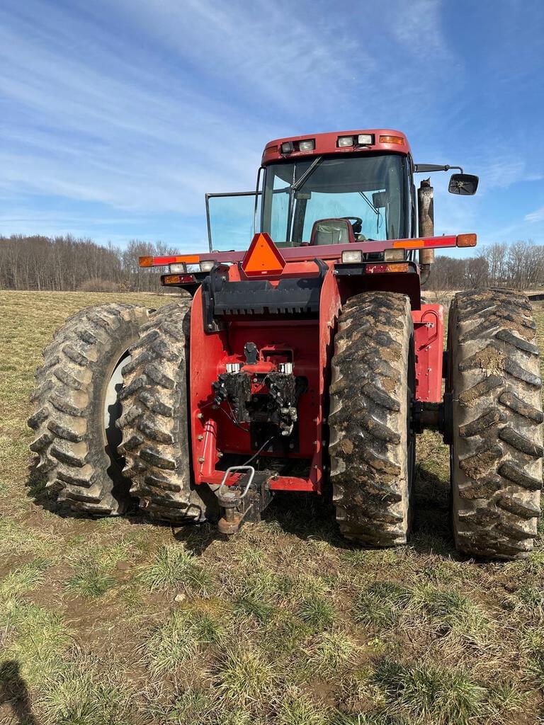 Tractor Zoom - 2011 Case IH STX325