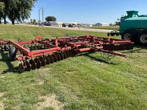 SOLD - Case IH 3900 Lot No. 27C Tillage with 30 ft | Tractor Zoom