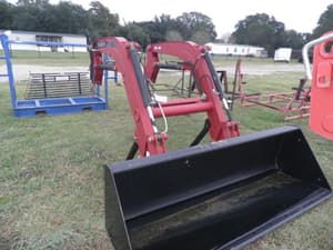 SOLD - Case IH L620 Lot No. 7190 Other Equipment | Tractor Zoom