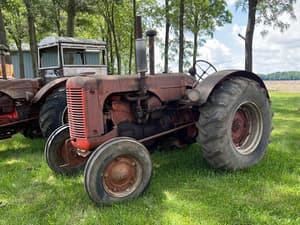SOLD - Case LA Lot No. 5775823 Tractors with 64 HP | Tractor Zoom