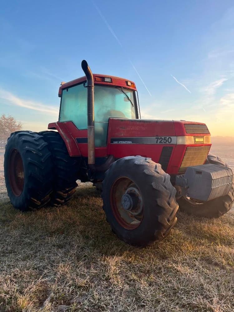 SOLD - Case IH 7250 Tractors 175 to 299 HP | Tractor Zoom