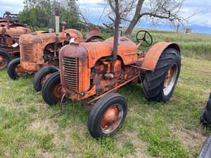 SOLD - Case D Lot No. 5810482 Tractors with 38 HP | Tractor Zoom