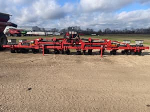Case IH 1230 Lot No. 705 Planting For Sale with --- Rows | Tractor Zoom
