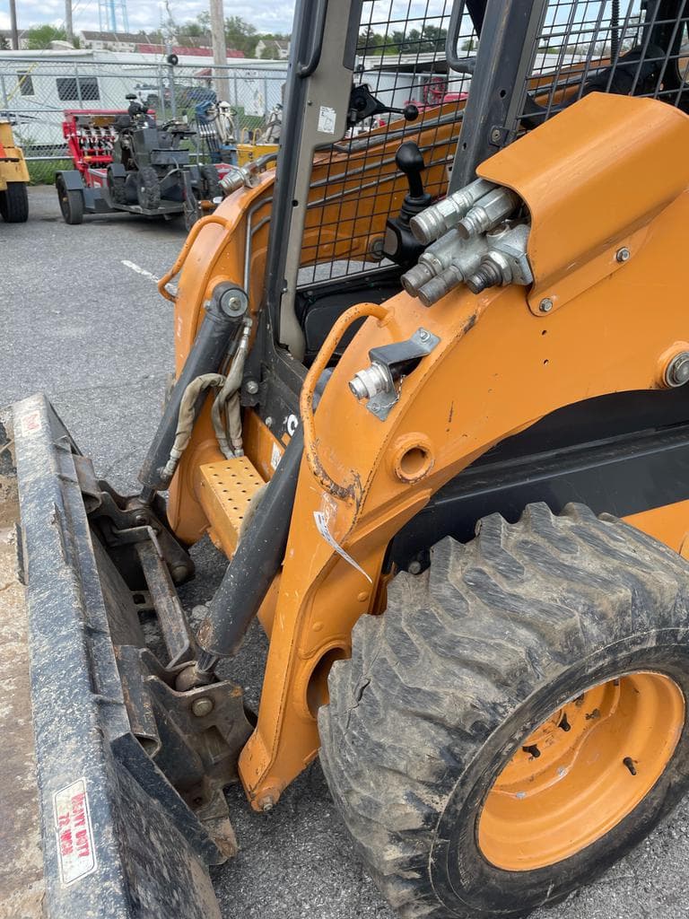 Case SR220 Construction Skid Steers for Sale | Tractor Zoom