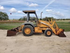 SOLD - Case 570MXT Lot No. 3832 Construction with --- Hrs | Tractor Zoom