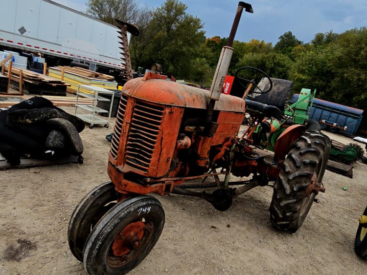SOLD - J.I. Case VAC Tractors Less than 40 HP | Tractor Zoom